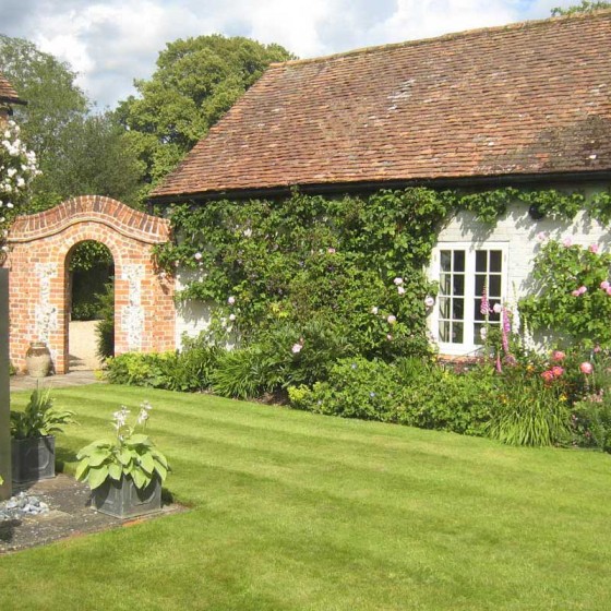 manor house - Garden Design Co
